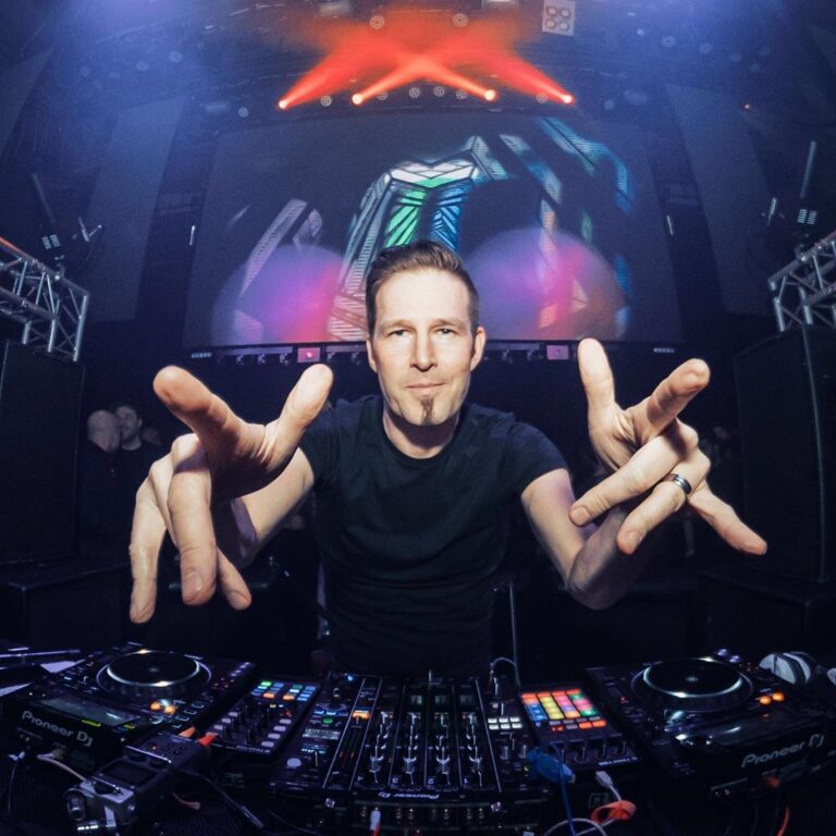 The History Of Sandstorm | Nexus Radio