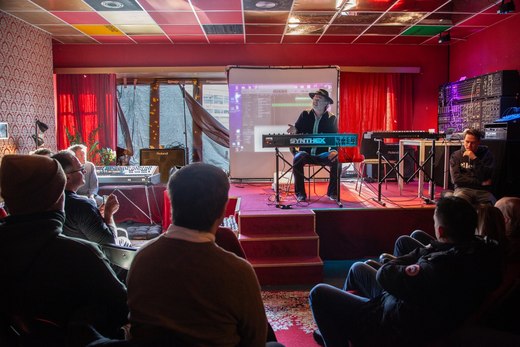 Synthesizer Museum Berlin: A Tribute To Electronic Music History ...