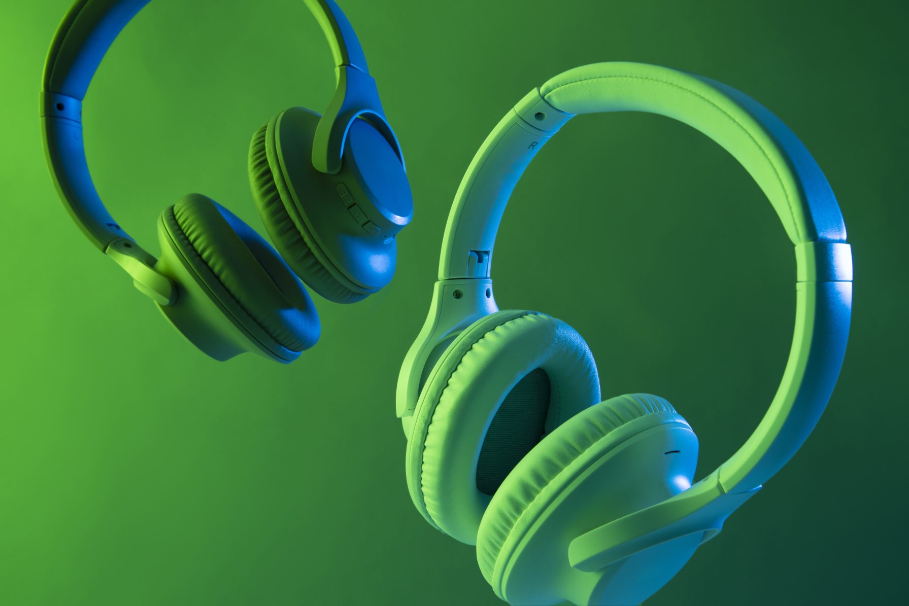 AI-Powered Music Wearables Could Predict And Prevent Dementia Agitation ...